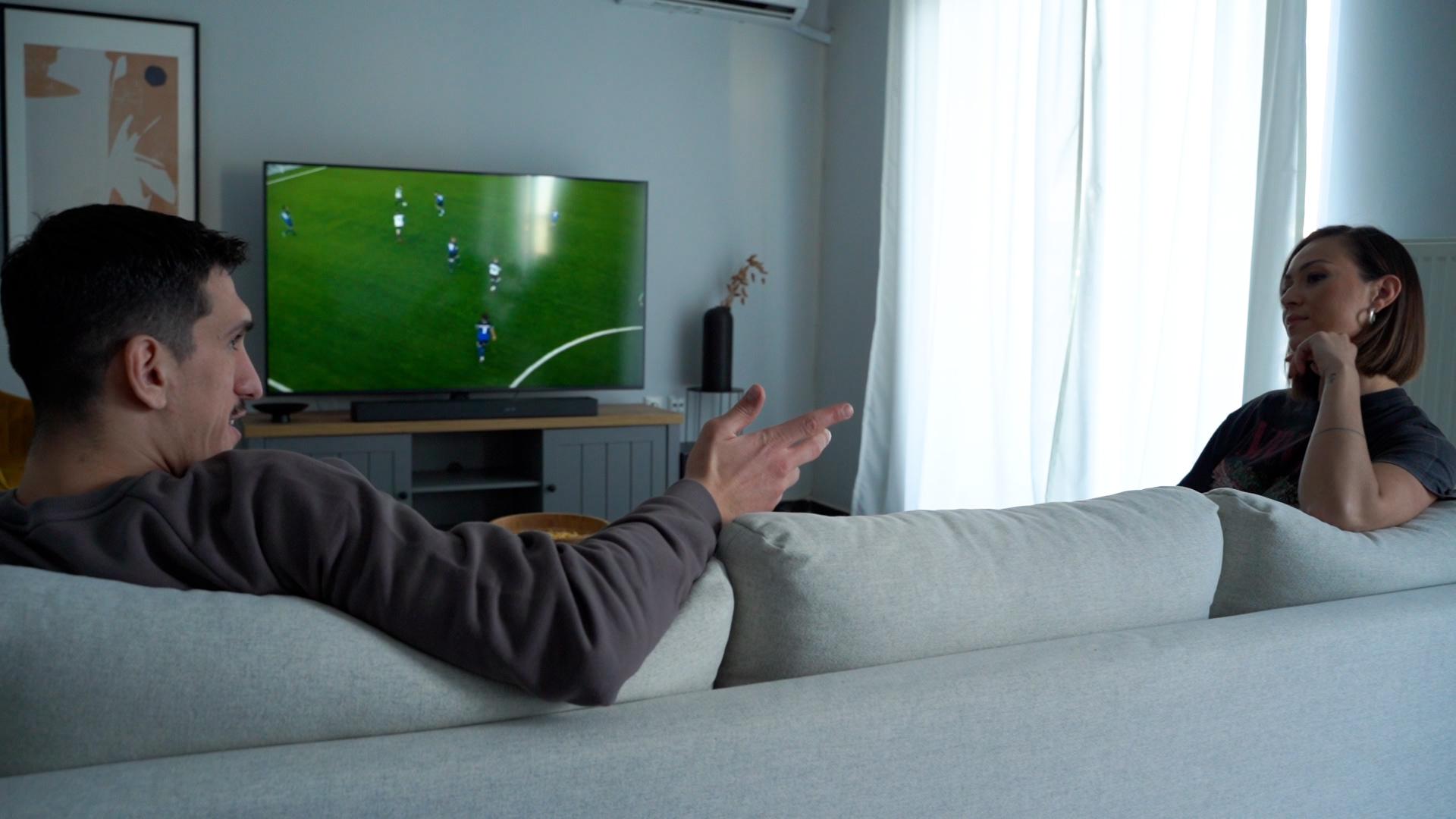 LG UHD: Η σειρά τηλεοράσεων που φέρνει την μεγάλη ποδοσφαιρική διοργάνωση στο σπίτι μας - Moved.gr