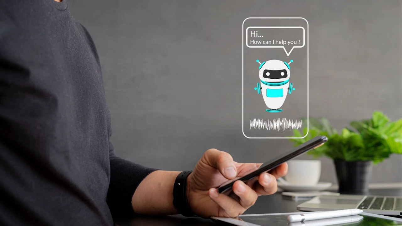 Στην εποχή του ChatGPT: Θα βοηθήσουν τα AI chatbots στην καταπολέμηση του phishing; - Moved.gr