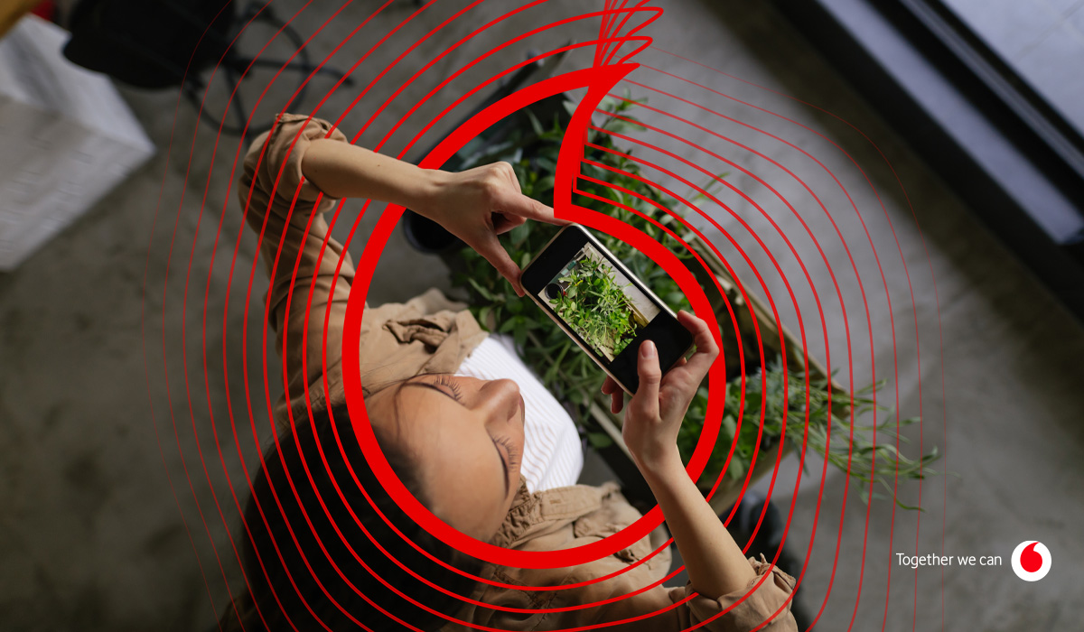 Κατά 93% μείωσε η Vodafone Ελλάδας τις άμεσες και έμμεσες εκπομπές αερίων του θερμοκηπίου - Moved.gr