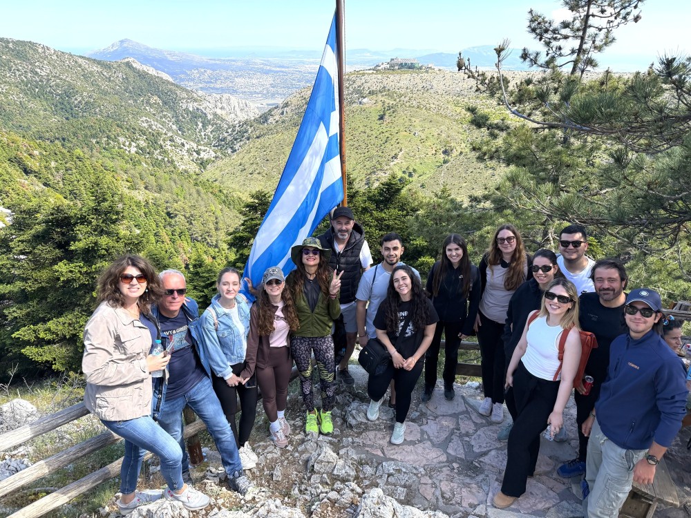 Όμιλος Επιχειρήσεων Σαρακάκη Hiking 2025: Το Wellness των εργαζομένων ...